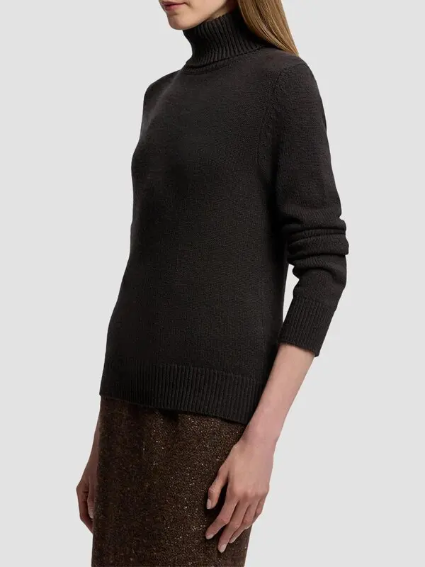 Ralph Lauren Lofty Cashmere Turtleneck Sweater