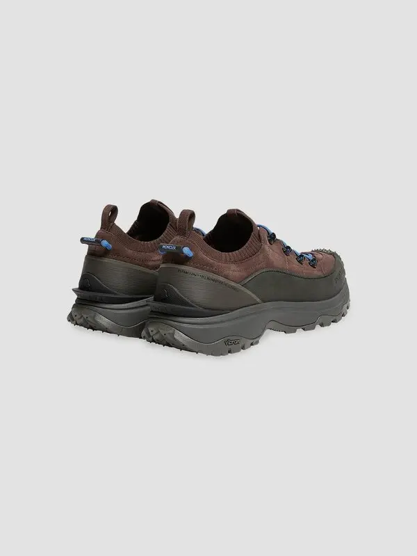 Moncler Trailgrip Lite3 Sneakers In Suede - Brown