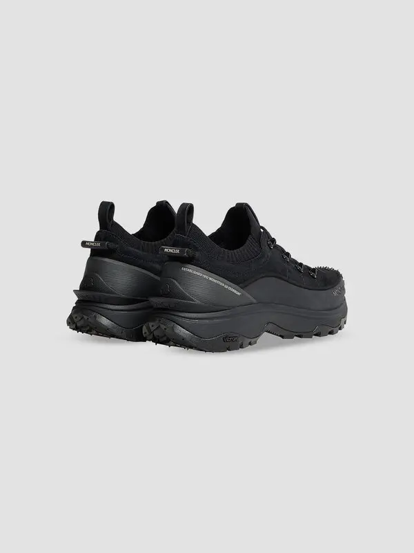 Moncler Trailgrip Sneakers In Nubuck & Suede - Black