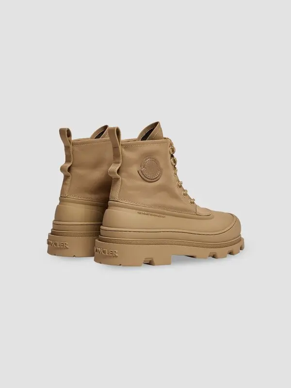 Moncler Vera Sheal Boots - Beige