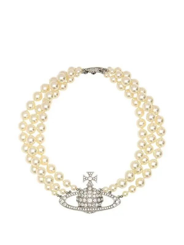 VIVIENNE WESTWOOD Necklace Three Row Pearl Bas Relief