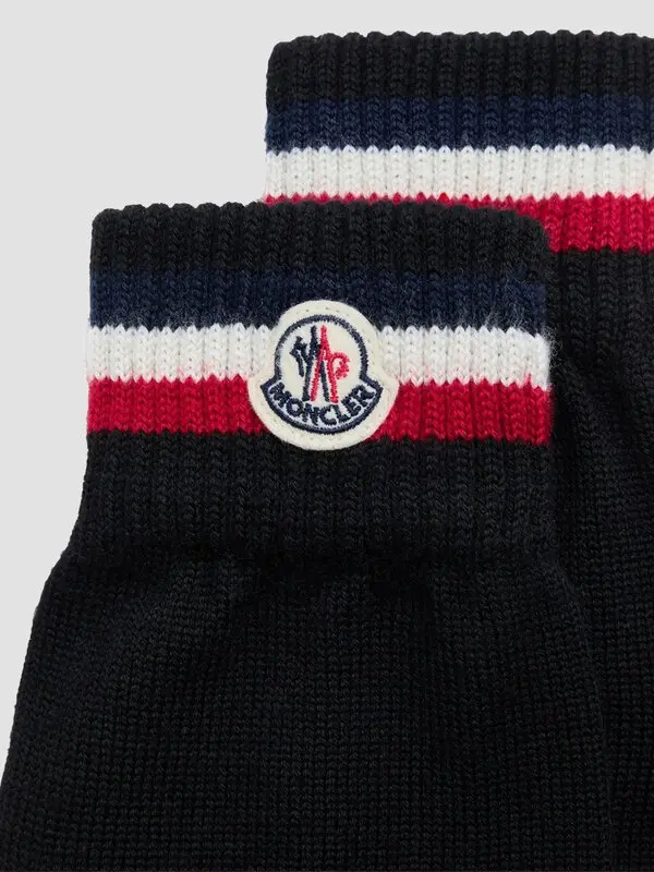 Moncler Gloves In Wool