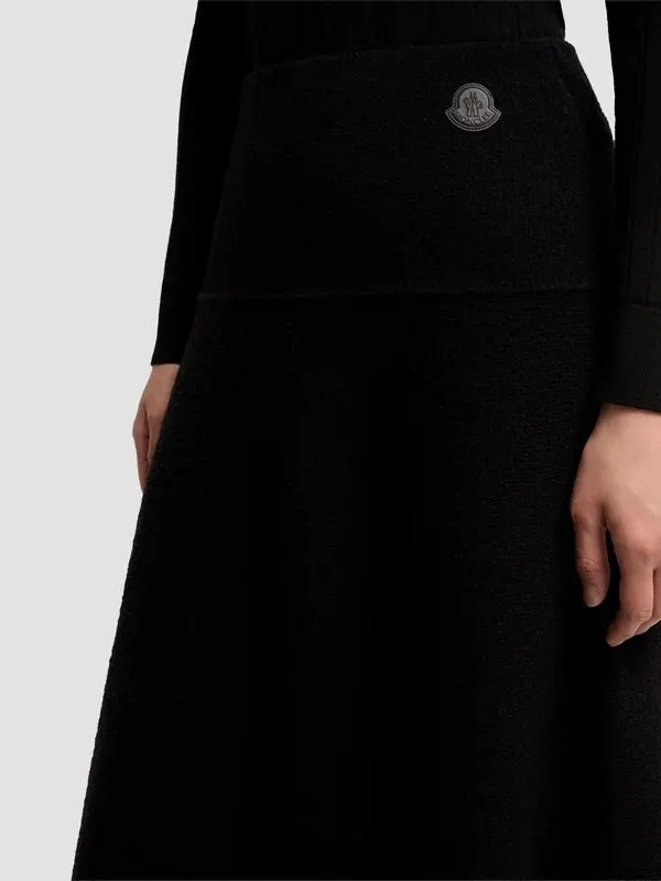 Moncler Midi Skirt In Boucle Wool Blend