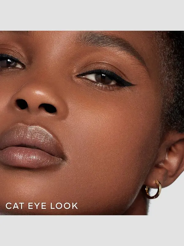 GUERLAIN Noir G Graphic Liner