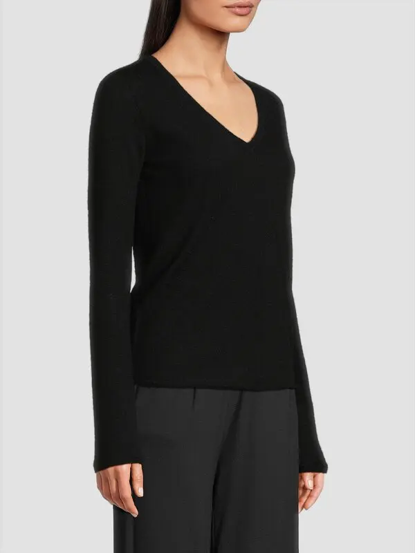 Majestic Filatures Cashmere V-neck Sweater