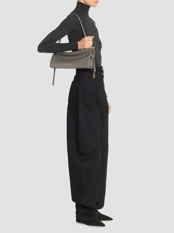 Alaïa Le Click East West Leather Shoulder Bag - Acier