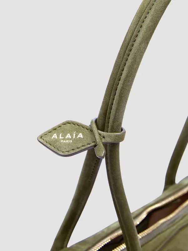 Alaïa Le Teckel Leather Shoulder Bag - Camouflage Green