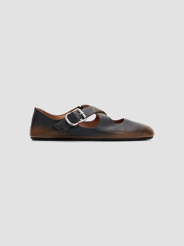 Alaïa Cross-strap Leather Ballet Flats