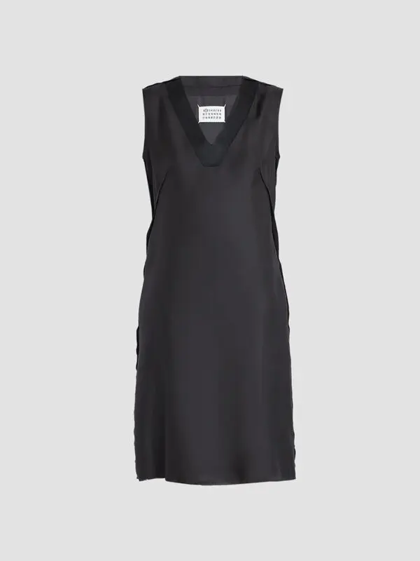 MAISON MARGIELA Silk V-neck Knee-length Dress