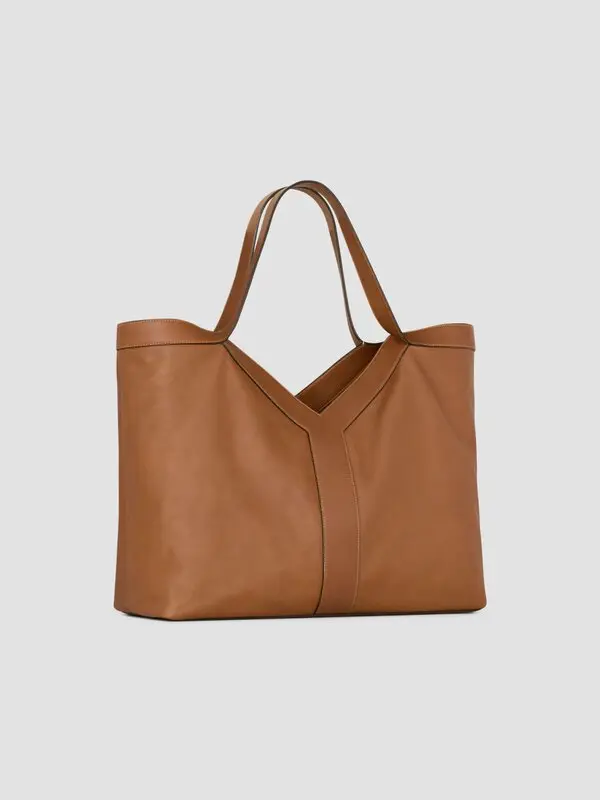 Saint Laurent Y Large Tote Bag In Leather