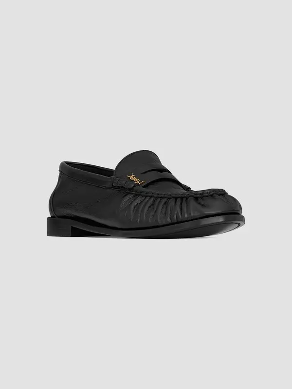 Saint Laurent Le Loafers Supple In Shiny Leather