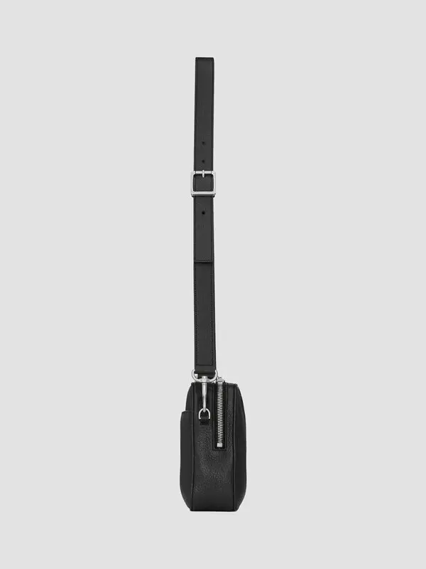 Saint Laurent Small Camera Bag In Grained Leather - Black