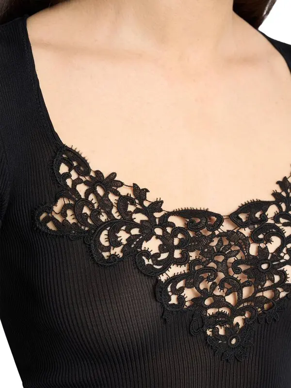 Saint Laurent Guipure Top In Ribbed Silk - Noir