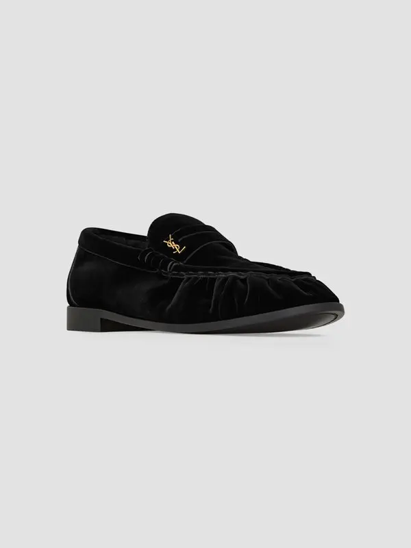 Saint Laurent Le Loafers Supple In Velvet