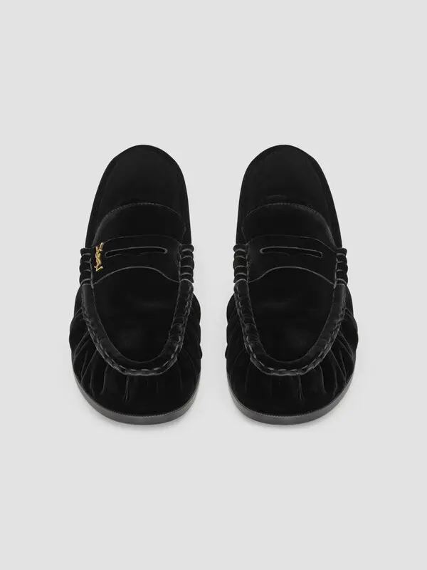 Saint Laurent Le Loafers Supple In Velvet