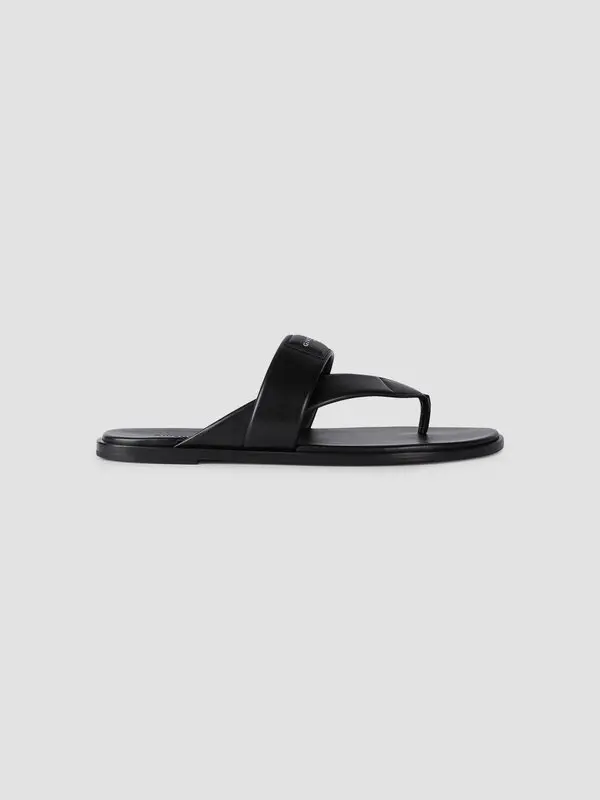 Givenchy Bay Thongs In Leather