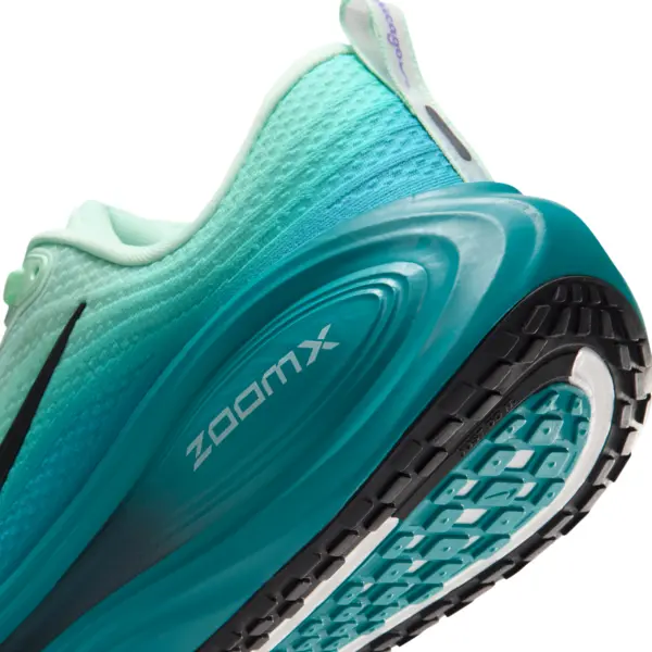 Nike Vomero Plus Road Running Shoes