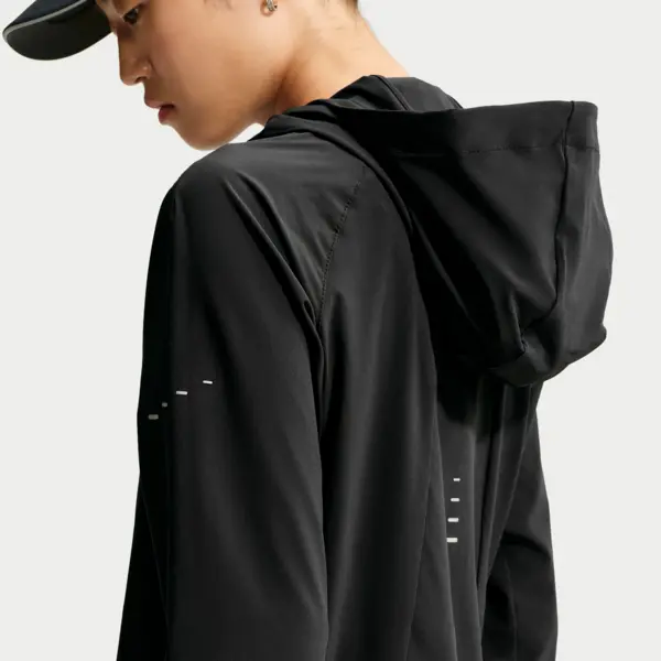 Nike Swift Repel Packable Running Jacket