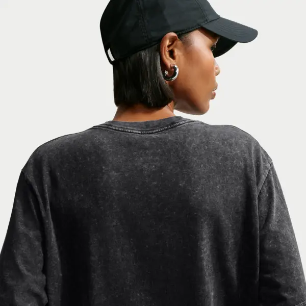 Nike Sportswear Classic Boxy T-shirt