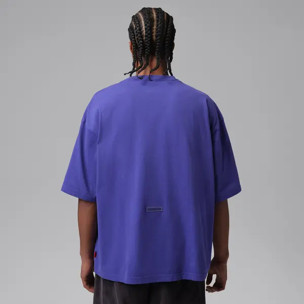 JORDAN Flight Essentials Oversized Patch T-shirt