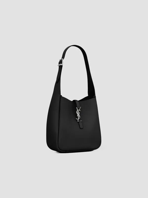 Saint Laurent Le 5 Ã 7 Supple Shoulder Bag In Grained Leather - Black