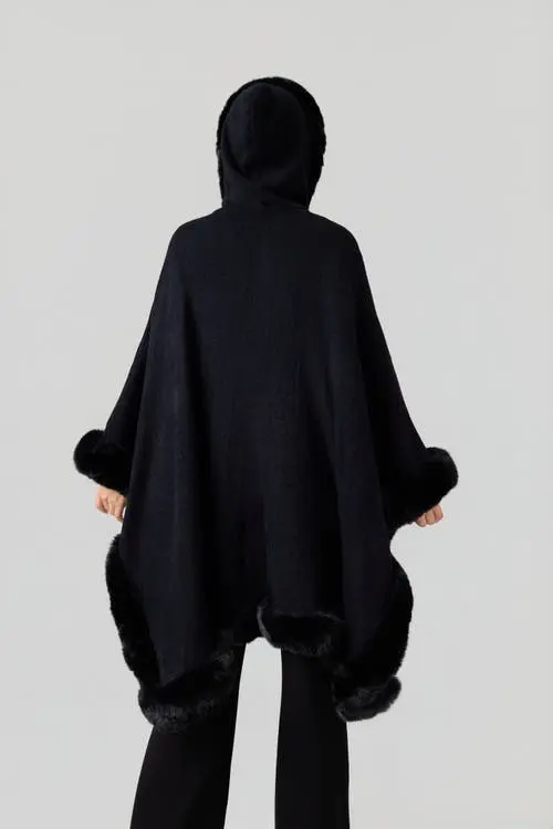 LE FAFO Hodded Faux Fur Long Cape
