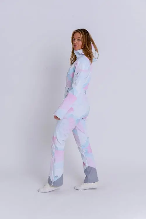 OOSC Chic Ski Suit