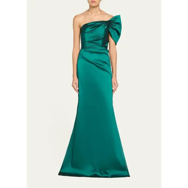 Rickie Freeman For Teri Jon One Shoulder Ruched Taffeta Gown