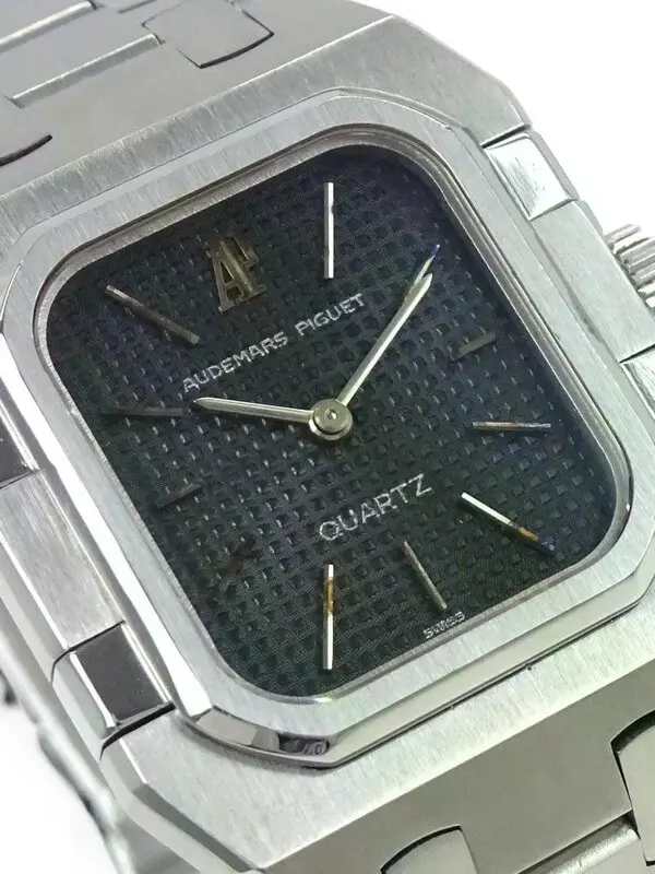 AUDEMARS PIGUET Royal Oak Square 24mm Watch