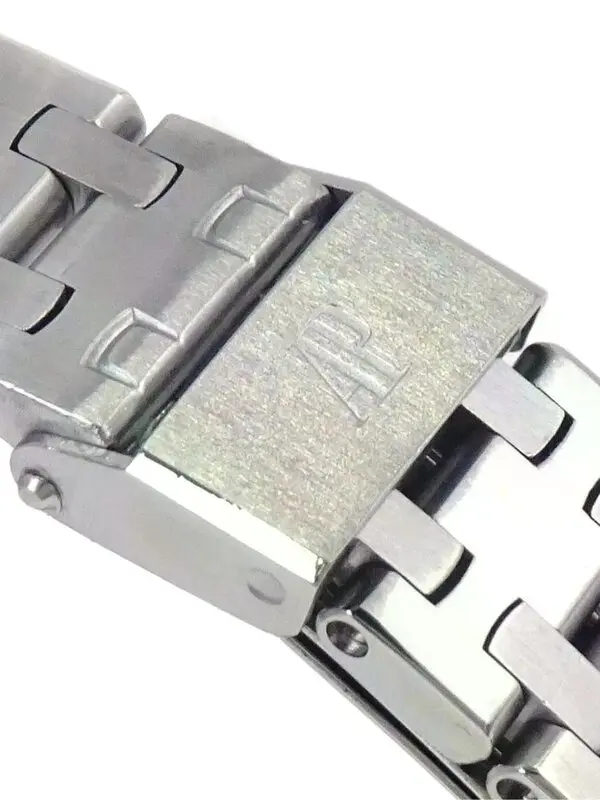 AUDEMARS PIGUET Royal Oak Square 24mm Watch