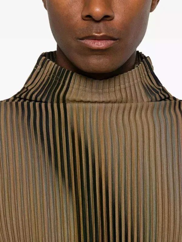 Issey Miyake Plissé-effect Gradient Top - Brown