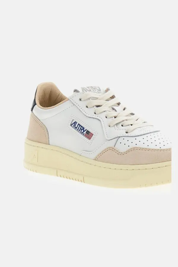 AUTRY Medalist Low Sneakers In Pelle - Multicolor