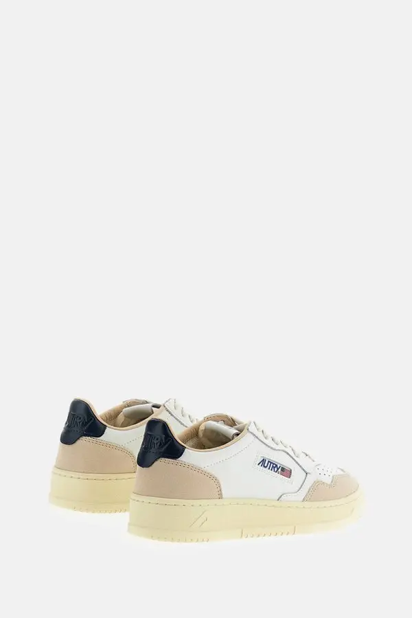 AUTRY Medalist Low Sneakers In Pelle - Multicolor