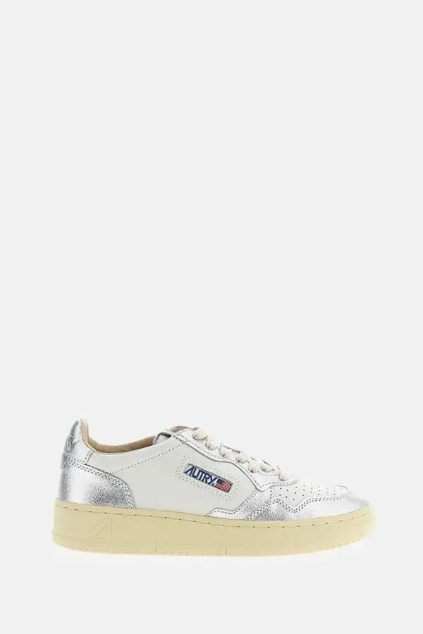 AUTRY Sneakers Medalist Low In Pelle - Silver