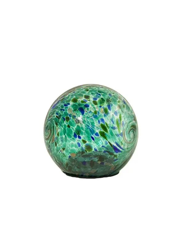 UNCOMMON GOODS Solar Garden Globe Lights - Green