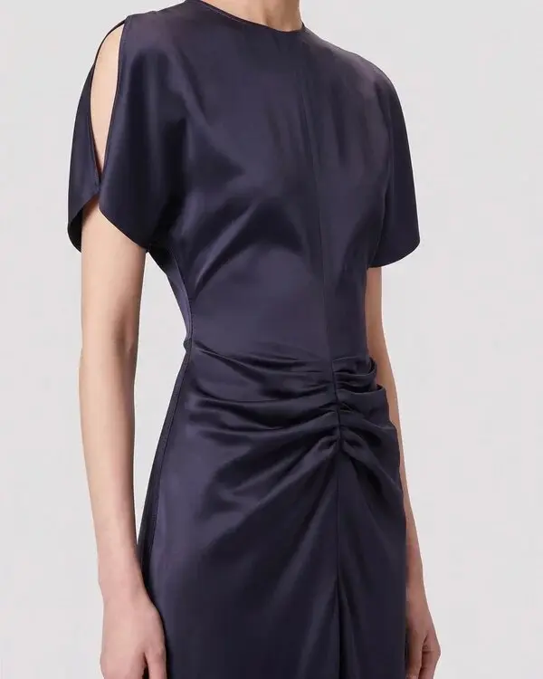 Victoria Beckham Bela Ruched Sleeve Midi Dress - No