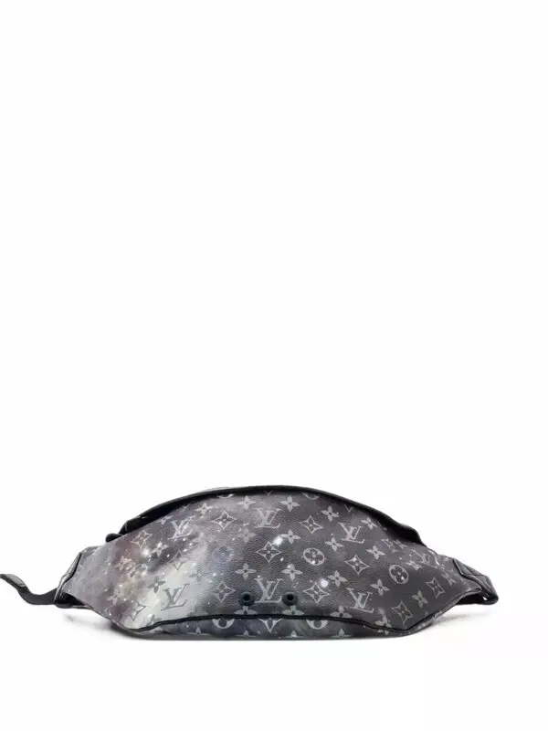 LOUIS VUITTON Discovery Bumbag Limited Edition Monogram Galaxy Canvas Belt Bag