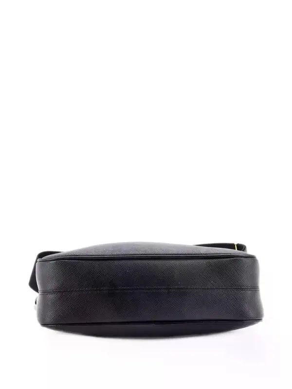 Prada Re-edition 2005 Shoulder Bag Saffiano Leather Small Crossbody Bag