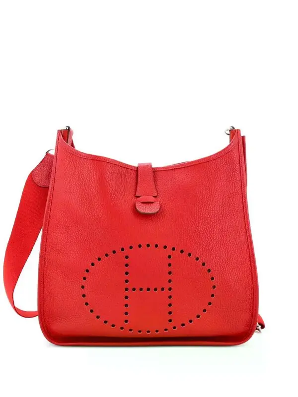 Hermès Evelyne Bag Gen Iii Clemence Gm Crossbody Bag - Red
