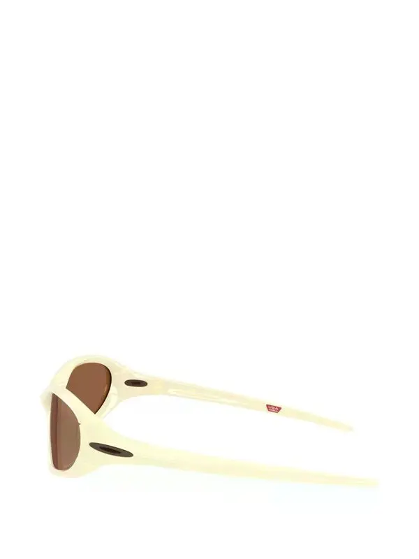 Oakley Geometric-frame Sunglasses - Yellow
