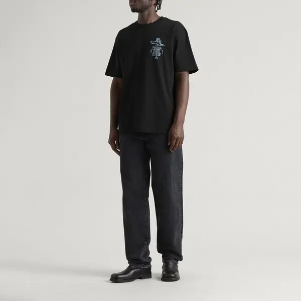 Edwin Ekoda Bath House Ts