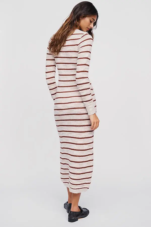 SIEMPRE Sweater Maxi Dress