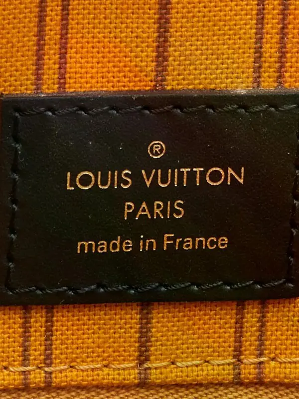 LOUIS VUITTON 2019 Gm Onthego Monogram Giant Jungle Tote Bag