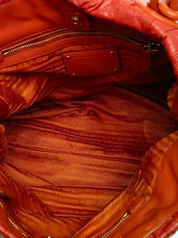 Prada 2000-2025 Vernice Gaufre Chain Tote Bag