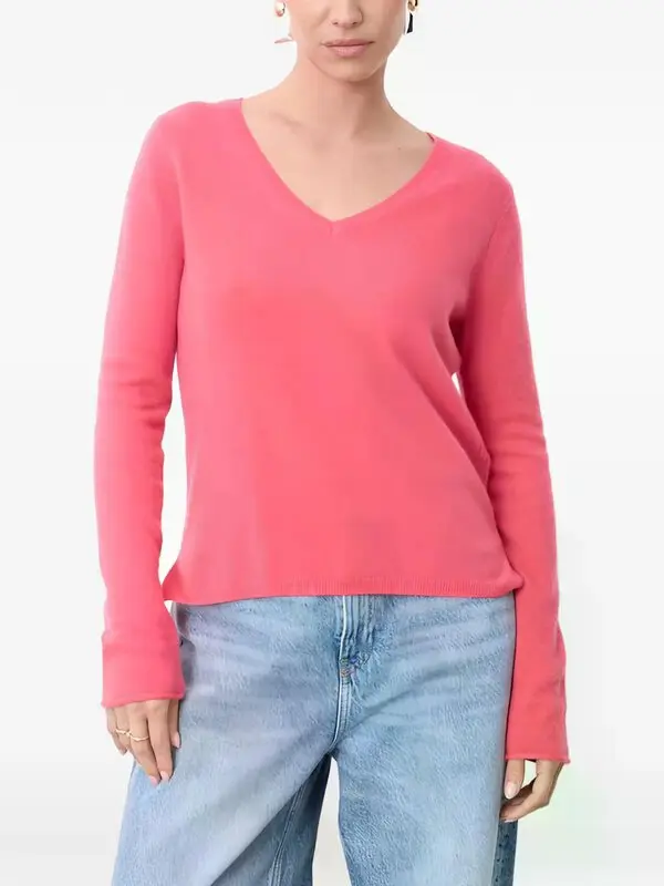 NOTSHY V-neck Side-slit Sweater