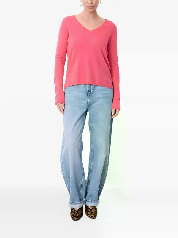 NOTSHY V-neck Side-slit Sweater
