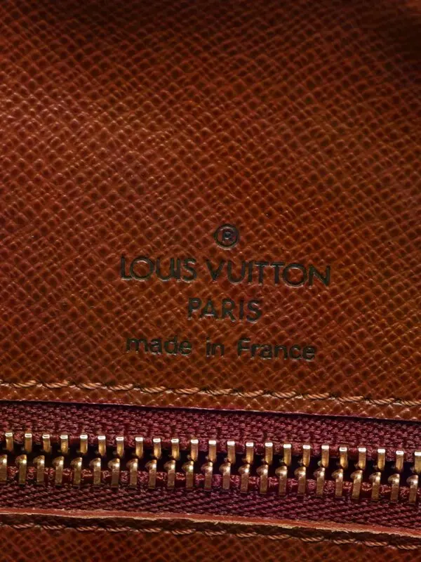 LOUIS VUITTON 2004 Monogram Boulogne 30 Shoulder Bag