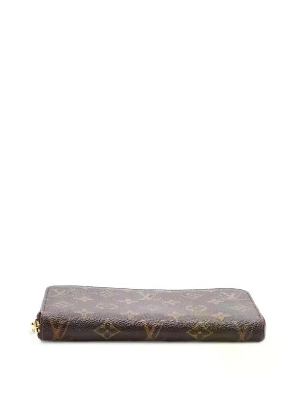 LOUIS VUITTON Zippy Wallet Monogram Canvas Small Wallets - Brown