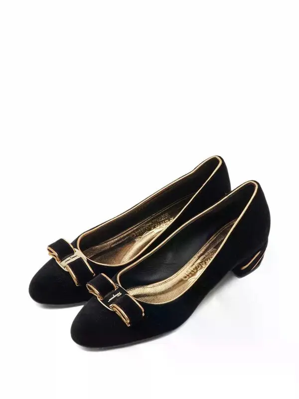 FERRAGAMO Carla Vara Bow Pumps