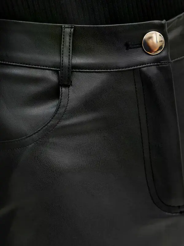 Sisley Faux-leather Shorts
